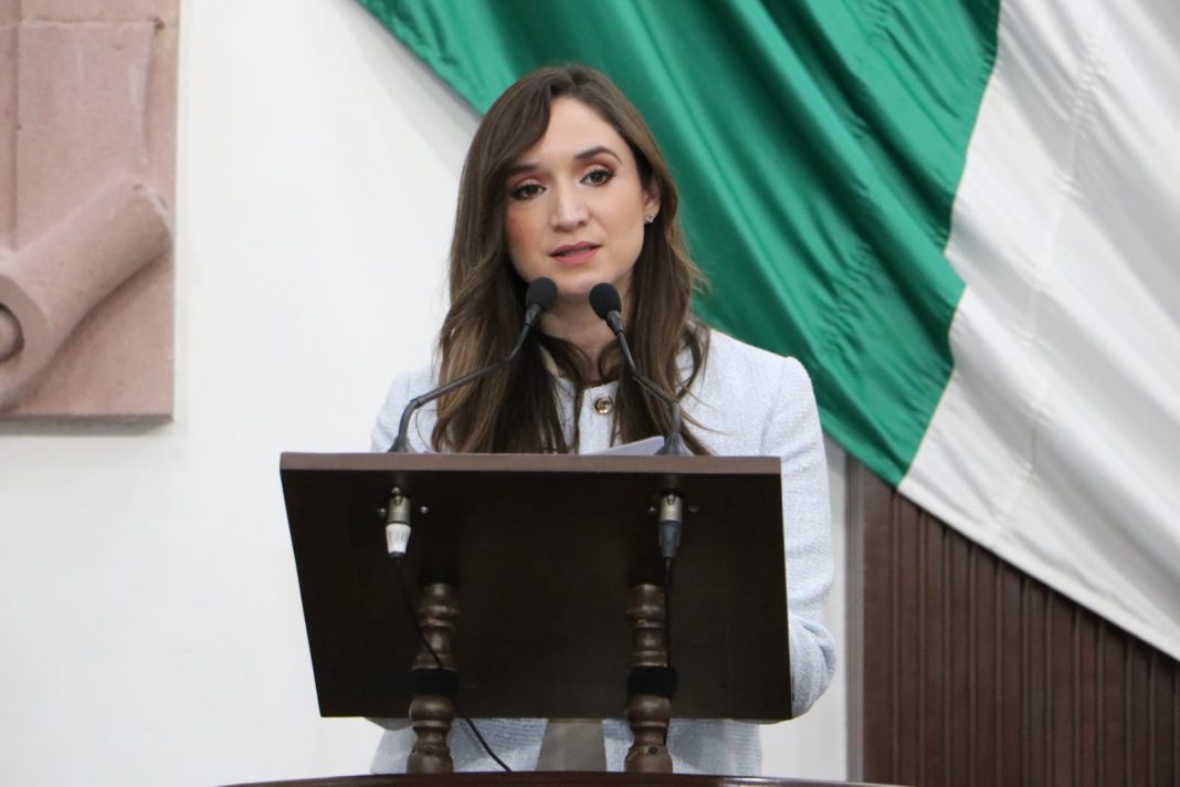 Atención psicológica durante y después del parto, plantea Edna Dávalos ...